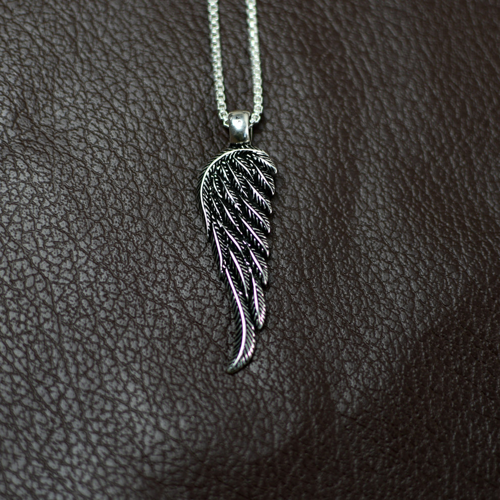 Oxidized Feather Pendant - Silver Necklace for Men – Daylord